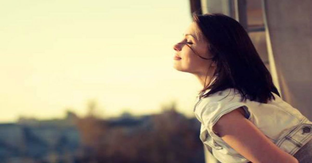 Η ευτυχία δεν είναι αποτέλεσμα των πόσων έχεις αλλά στάση ζωής και ...