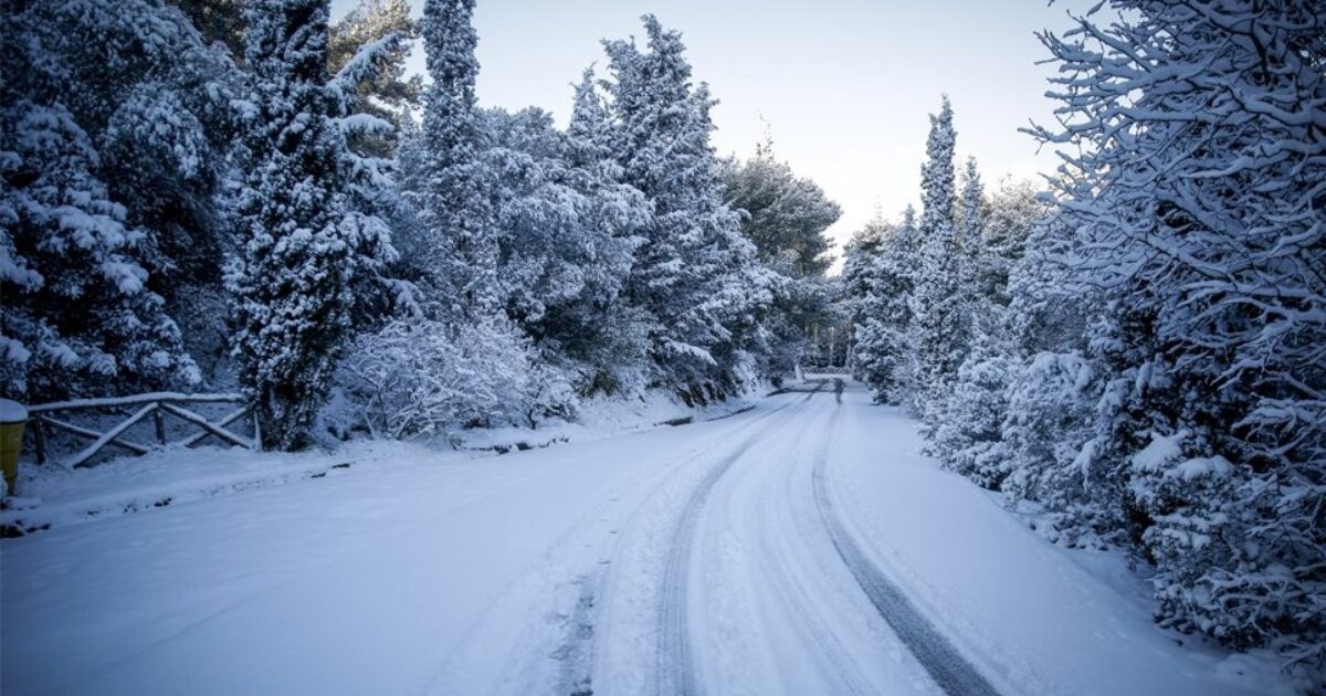 Χιόνια και τσουχτερό κρύο έως την Αττική – Ψυχρή εισβολή από Ρωσία ...